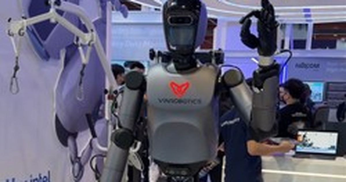Lần đầu tiên VinRobotics đưa robot ra sân chơi quốc tế: Robot VR-H3.1 ...